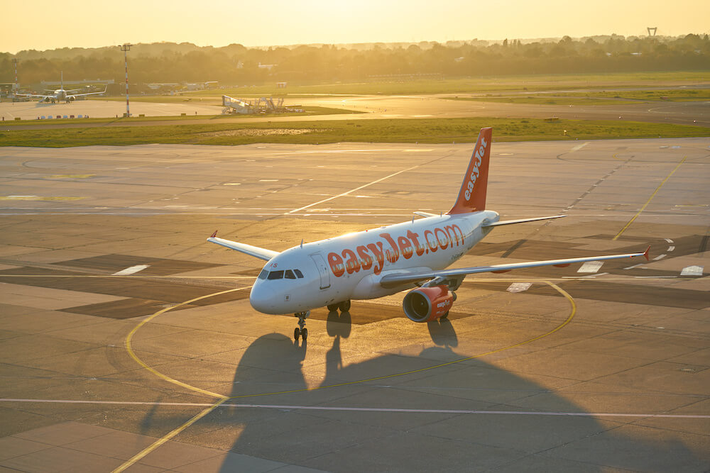 easyJet Obtains Environmental Certification | The Momentum