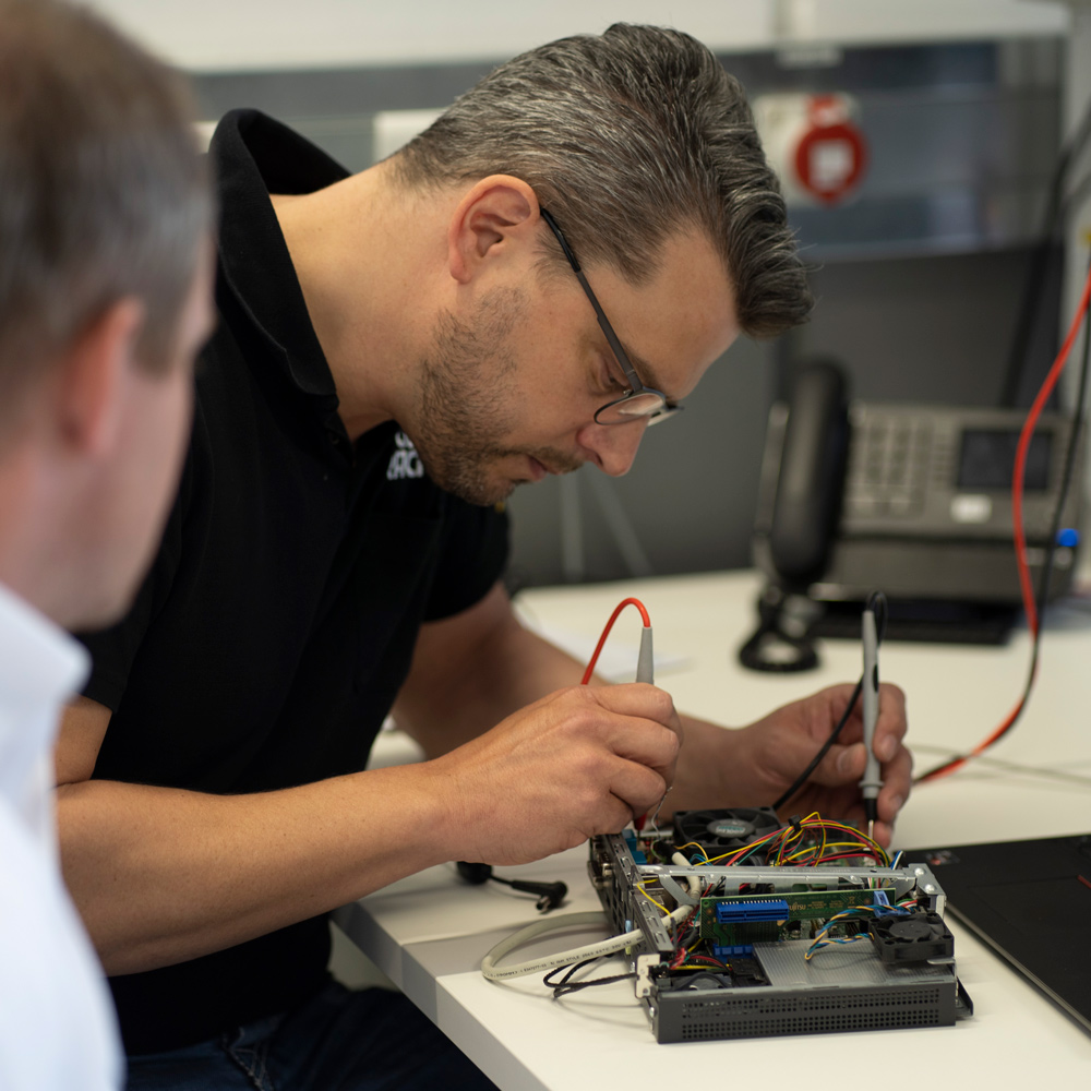 POLYRACK Karriere - Arbeiten bei POLYRACK