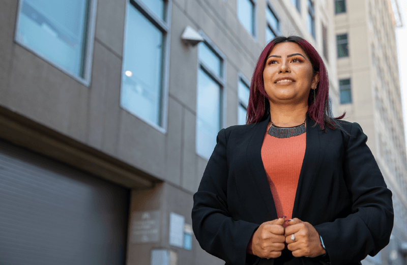 Cindy Veach - Technology / Tear The Paper Ceiling