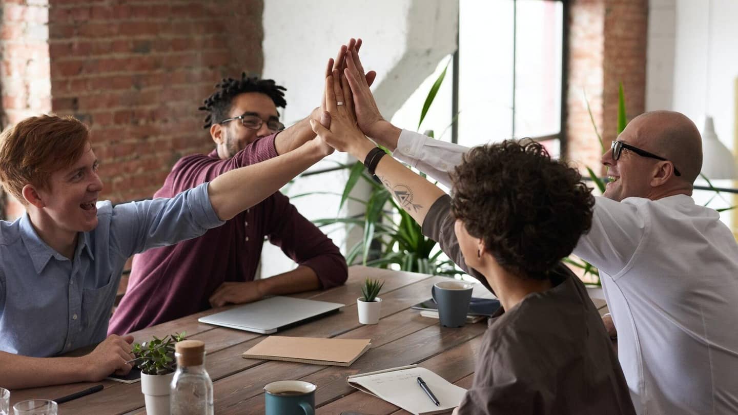 How To Improve Teamwork In Your Workplace 5 Easy Tips Mural How To Improve Teamwork In Your Workplace 5 Easy Tips Mural