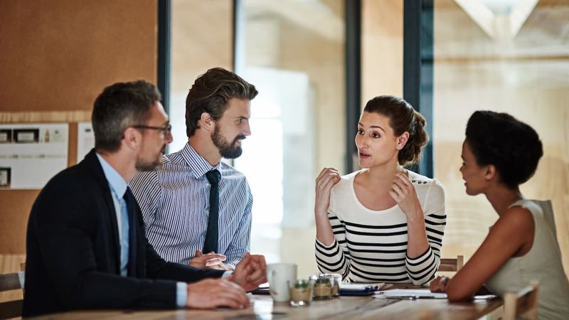 How to Facilitate a Brainstorming Session | Mural