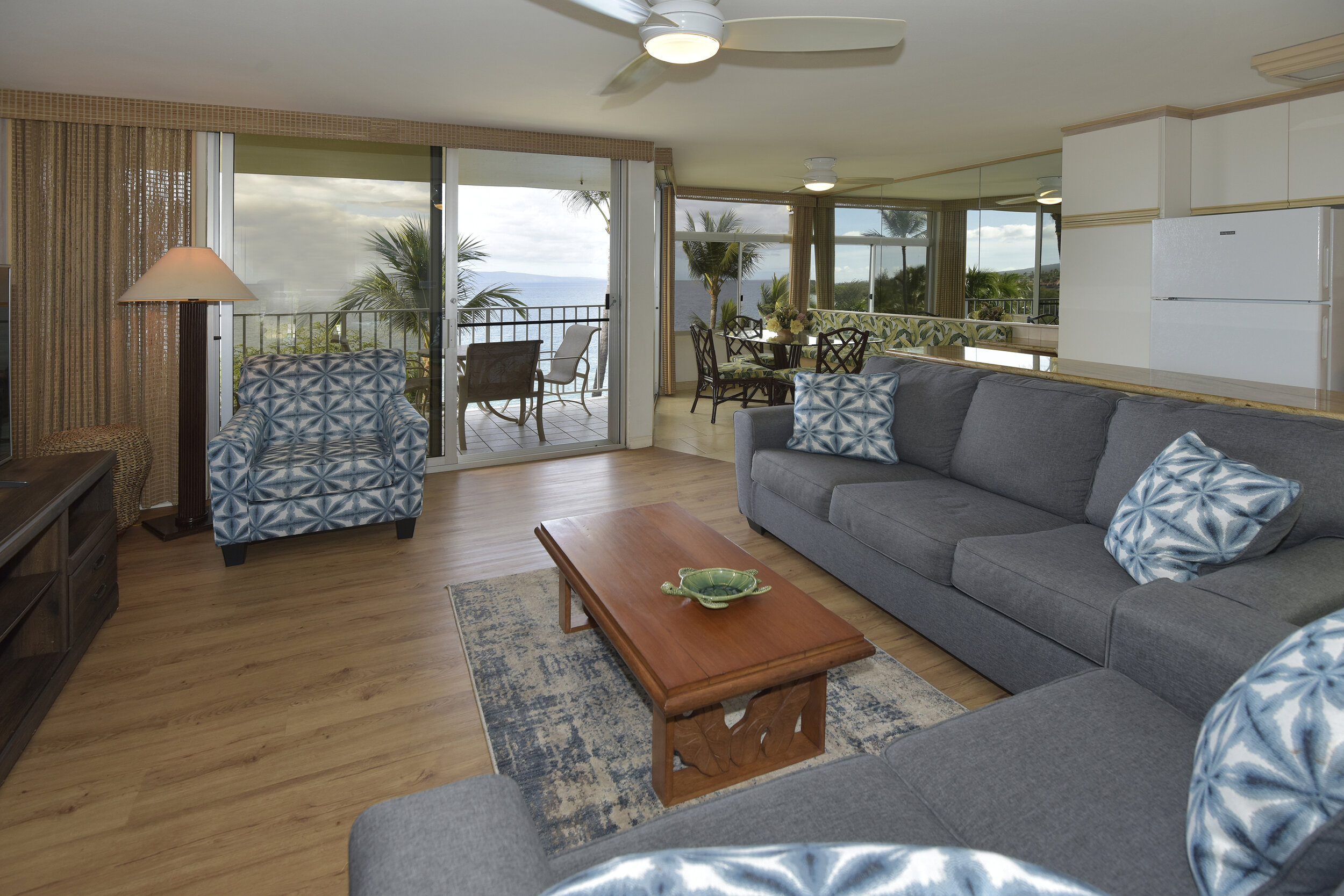 Maui Beachfront Ground Units | The Hale Pau Hana