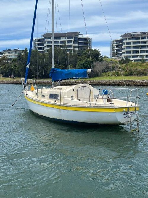 29' Compass Yacht - Drummoyne Boat Sales