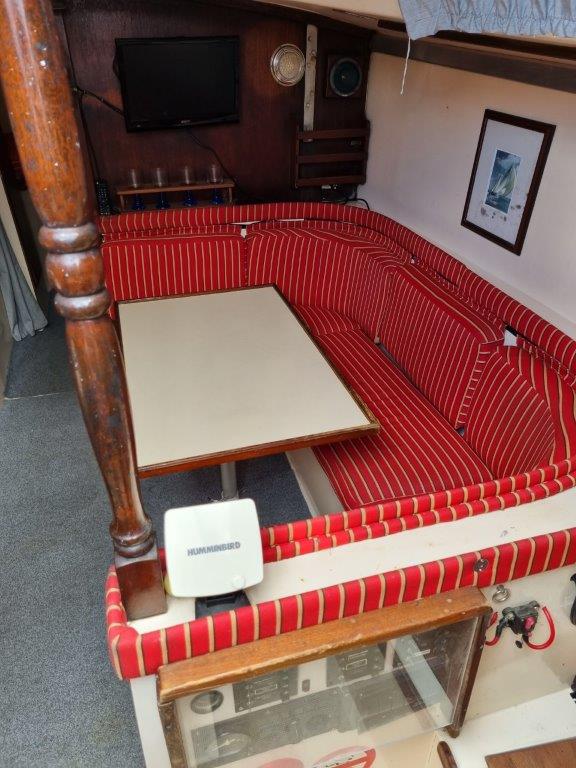 34' Columbia Sloop - Drummoyne Boat Sales