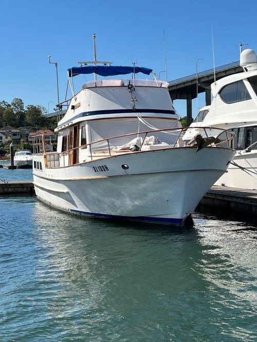 42' Freedom Aft Cabin Cruiser - Drummoyne Boat Sales