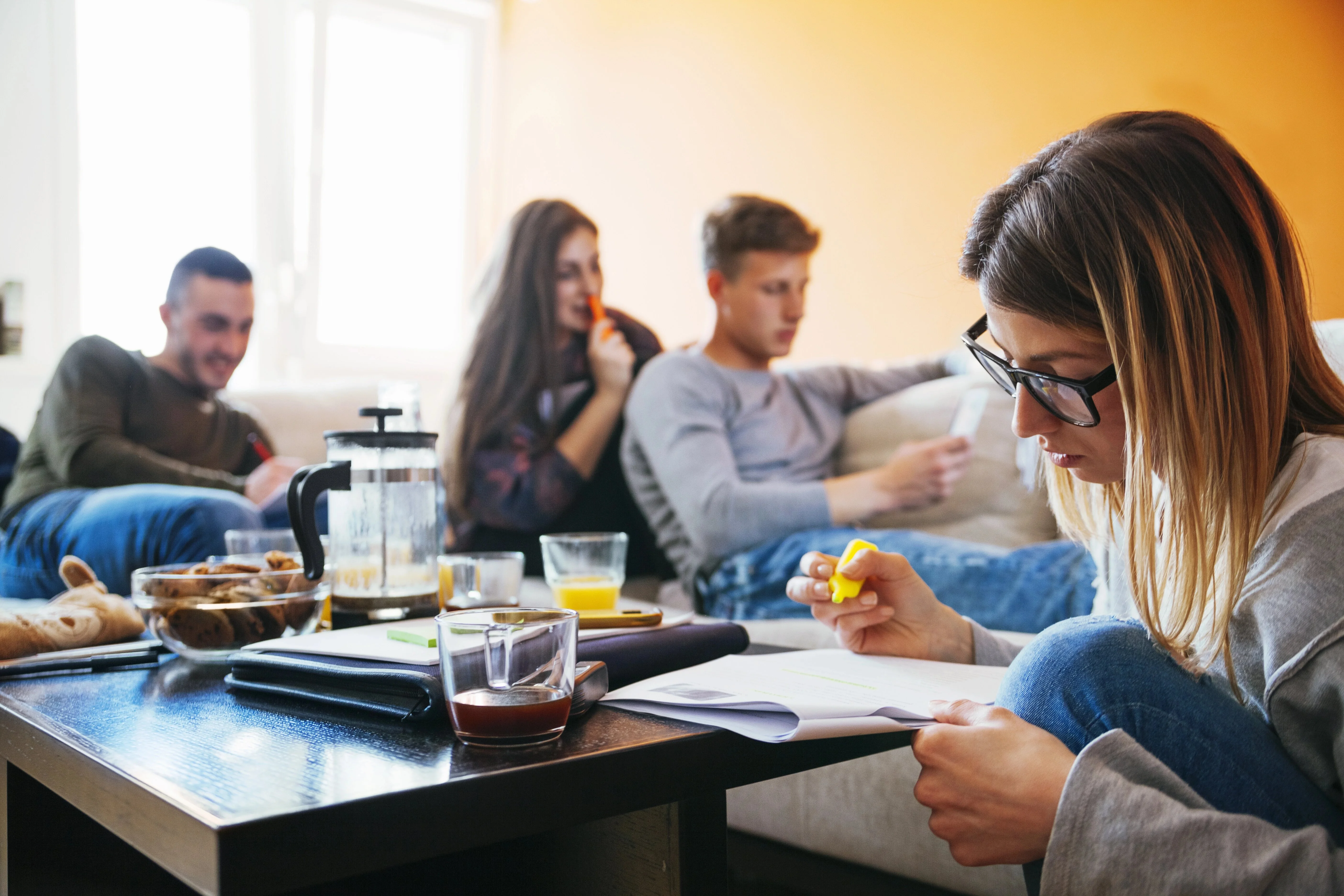 What To Take To University Checklist | hirefleet