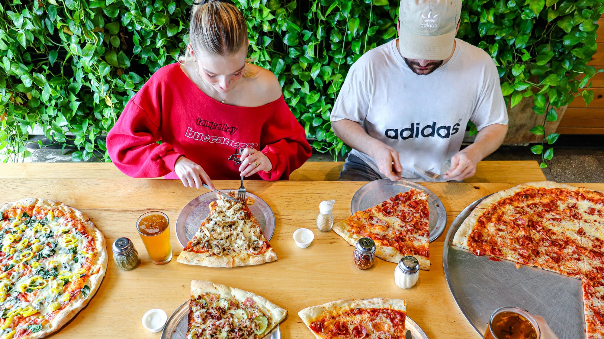 Menu & Pricing | Vegan Pizza, Calzones, Salads, and more | Lazy Moon Pizza