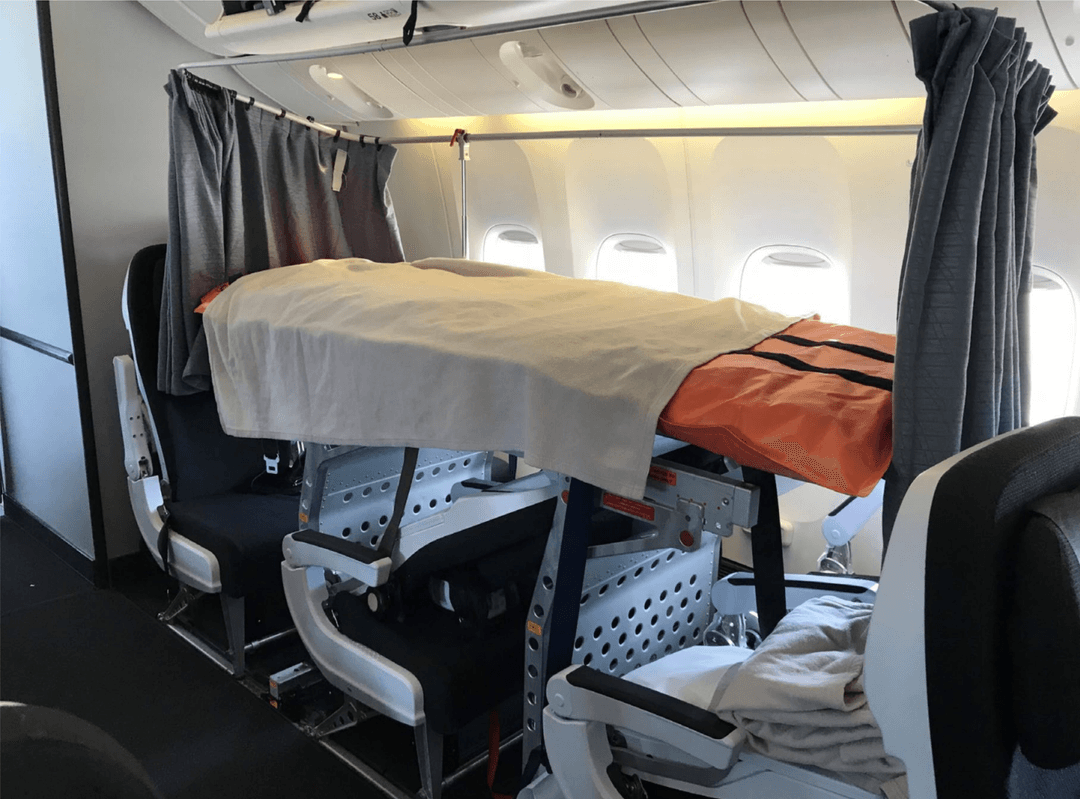 Airplane Stretcher | Lifesupport Air Medical