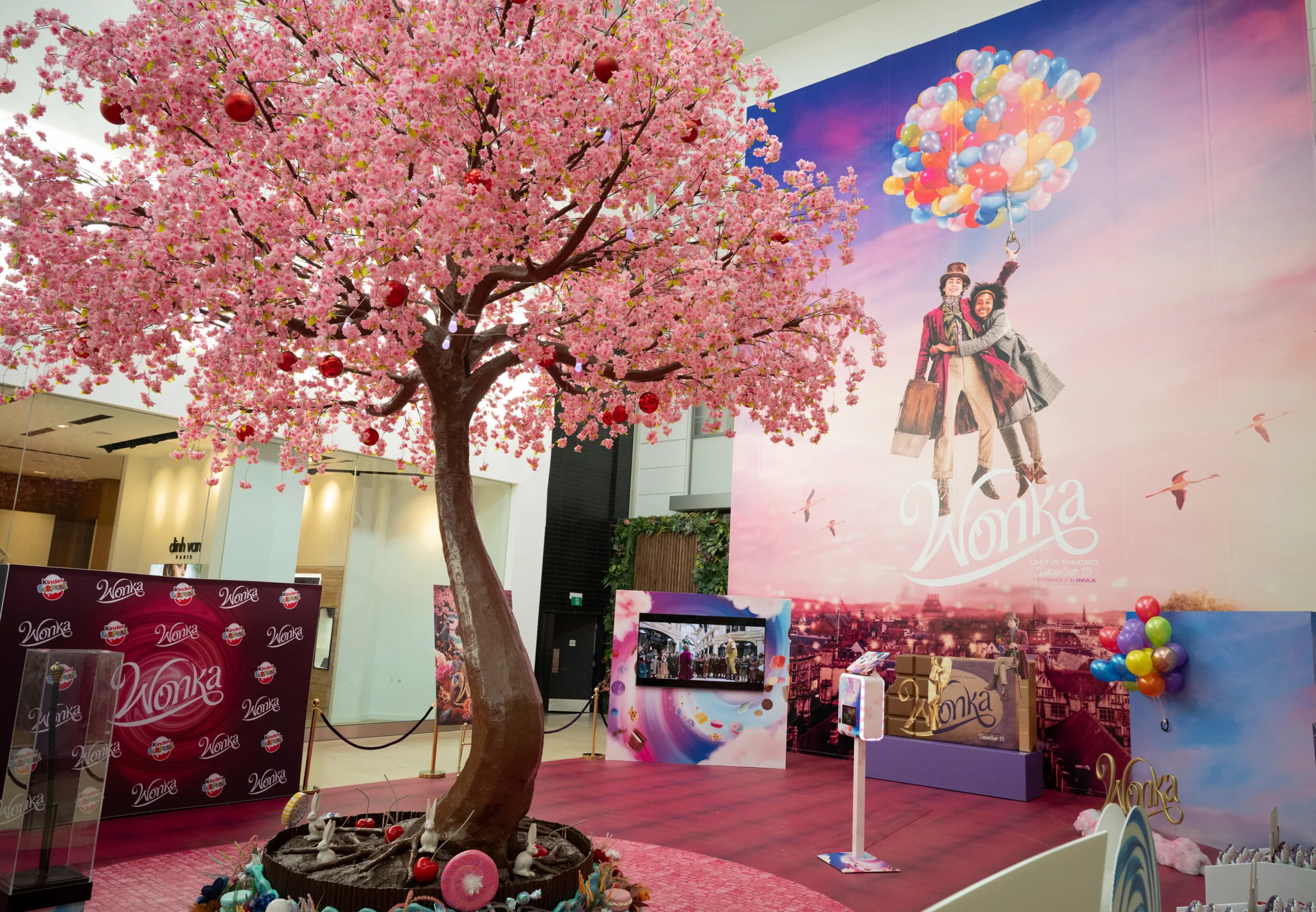 Uncovering the Key Elements of ‘Wonka’ Movie Marketing Campaign | Brand ...