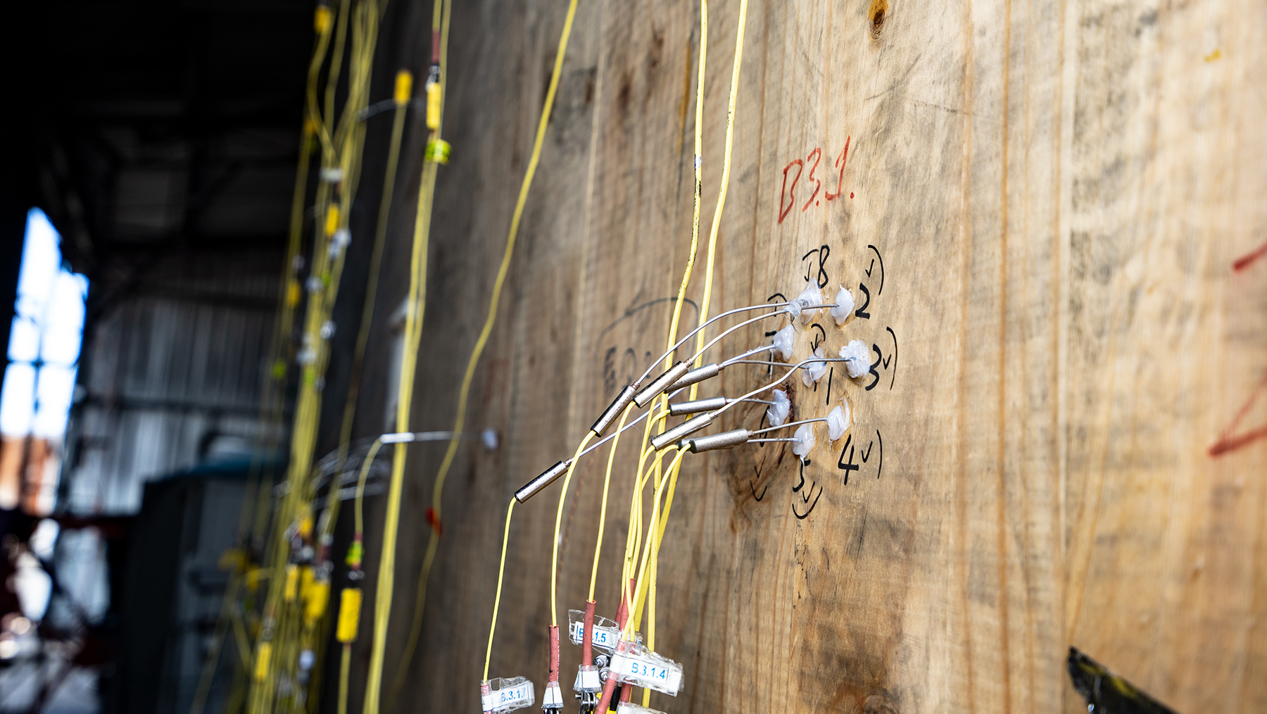 General | Determining the self-extinguishment characteristics of CLT.