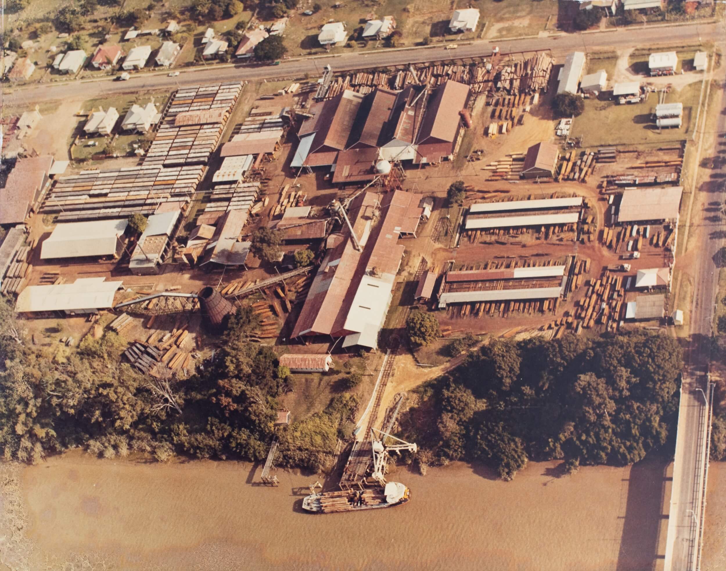 Our History | 1980-1999 | Hyne Timber