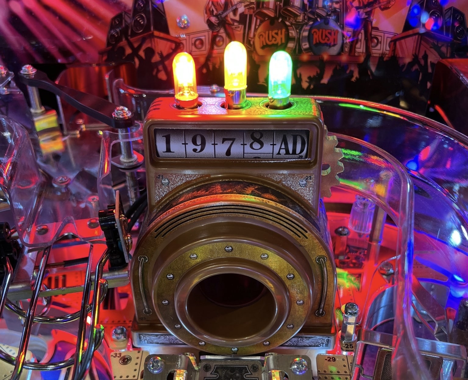 Glass LED bulbs in Clear, Painted and Vapor Metallic 555/44 types ...