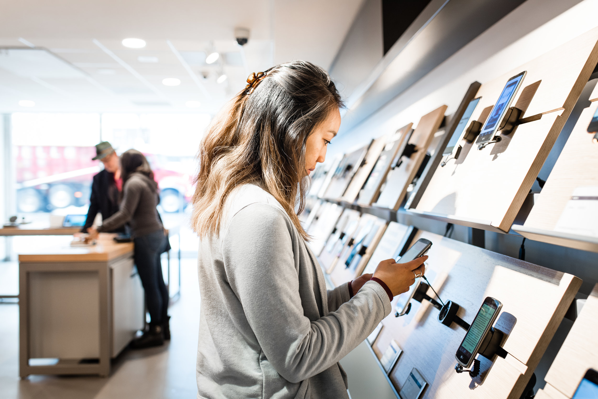 Humanizing the Verizon retail experience