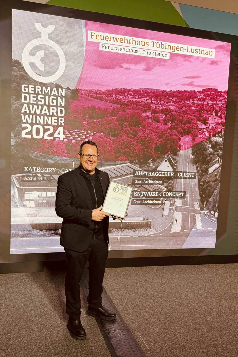 Feuerwehr­gebäude aus Holz: Wir sind German Design Award Winner 2024!