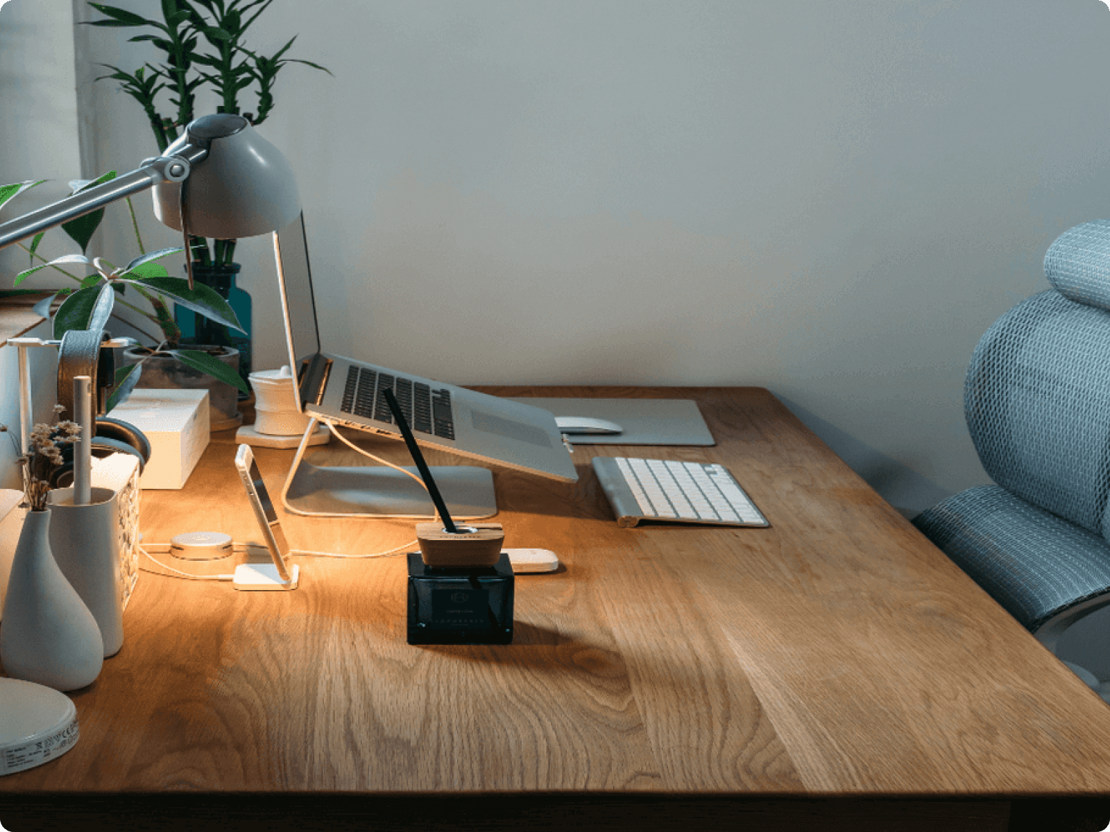 How to Ensure Your Home Workstations Promote Mental & Physical Wellbeing