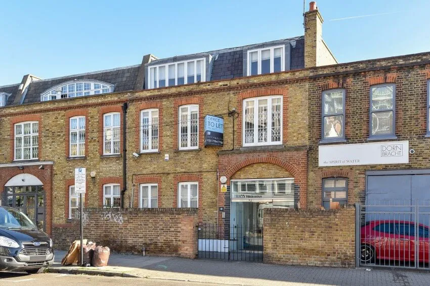 Associated Studios | Studio Hire London