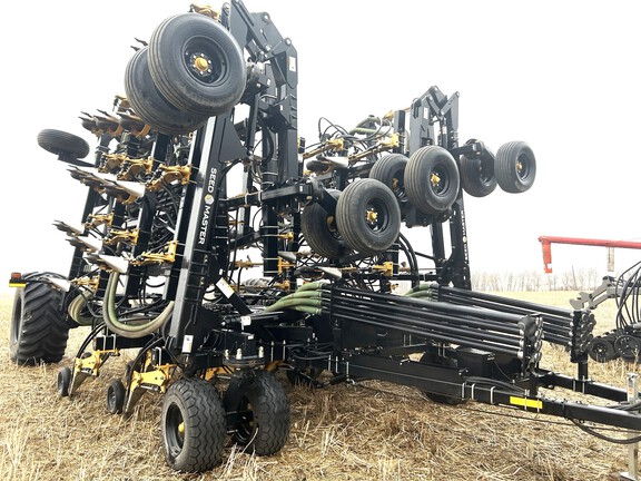 2021 Seedmaster 6012 Air Drills and Seeders