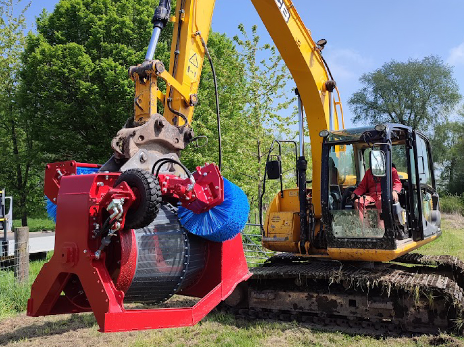 Rotary | Lloyd Engineering Limited | Rotary Screening Bucket