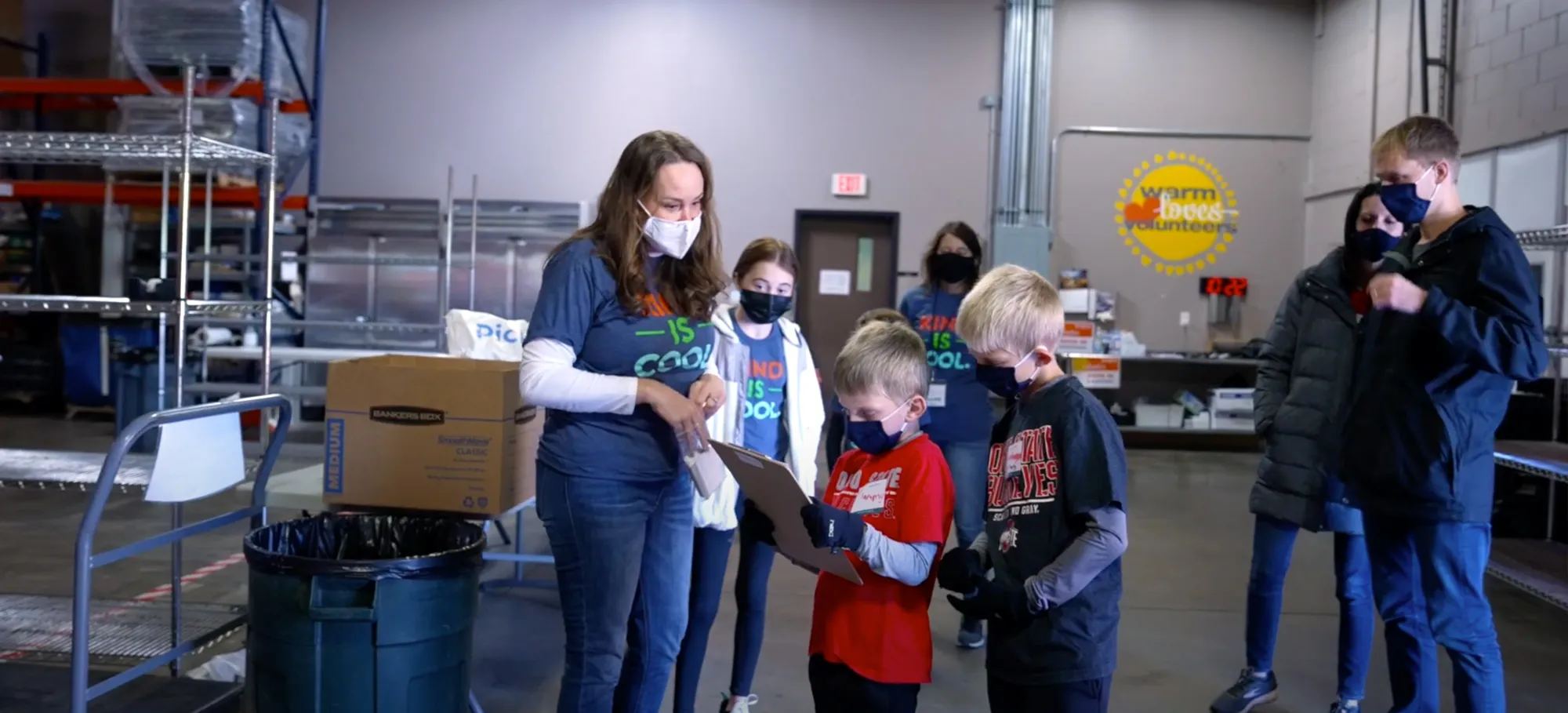 Explore Family Volunteer Opportunities in Your Community