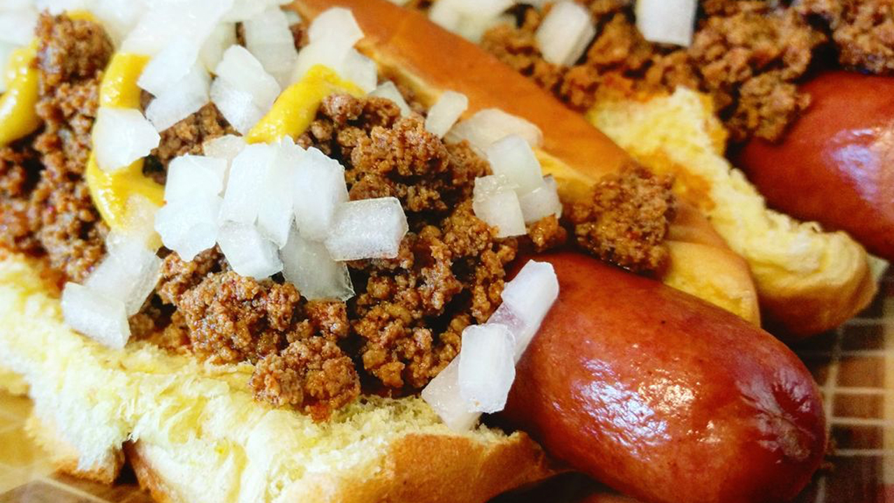 The Delicious History of Coney Dogs: A Detroit Favorite