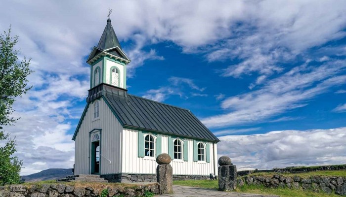 Complete Guide To Thingvellir National Park - Golden Circle
