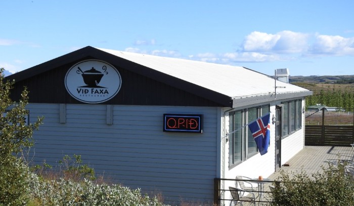 Faxi Waterfall:Vatnsleysufoss - Hidden Gem Of Golden Circle