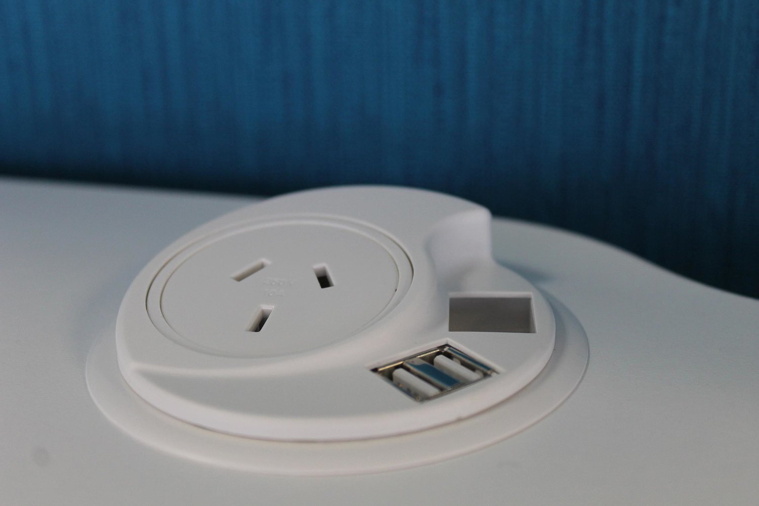 In-Built Power & Data Outlets | SmartSpaceWorkplace Solutions