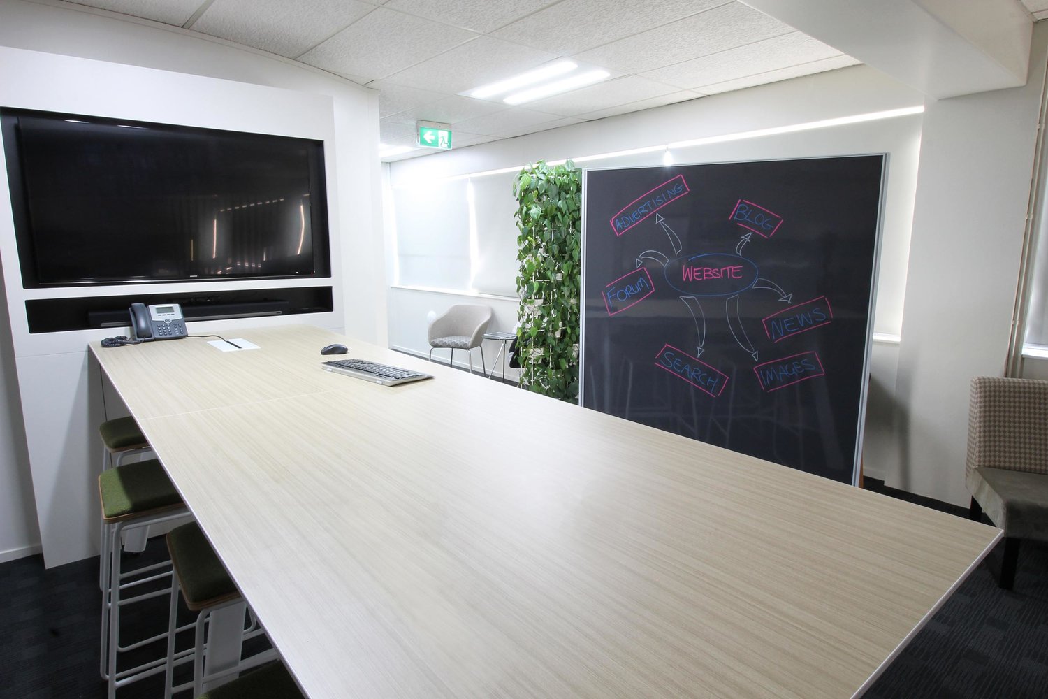 Mobile Screen on Agile Foot | SmartSpaceWorkplace Solutions