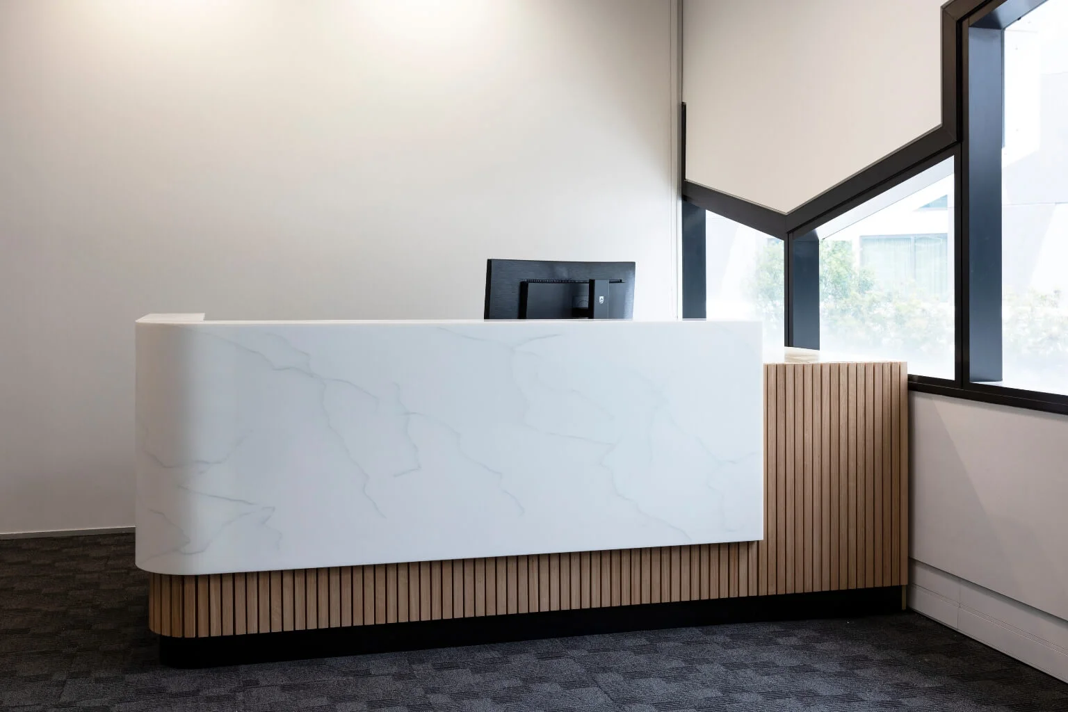 Custom Reception Desk | SmartSpace