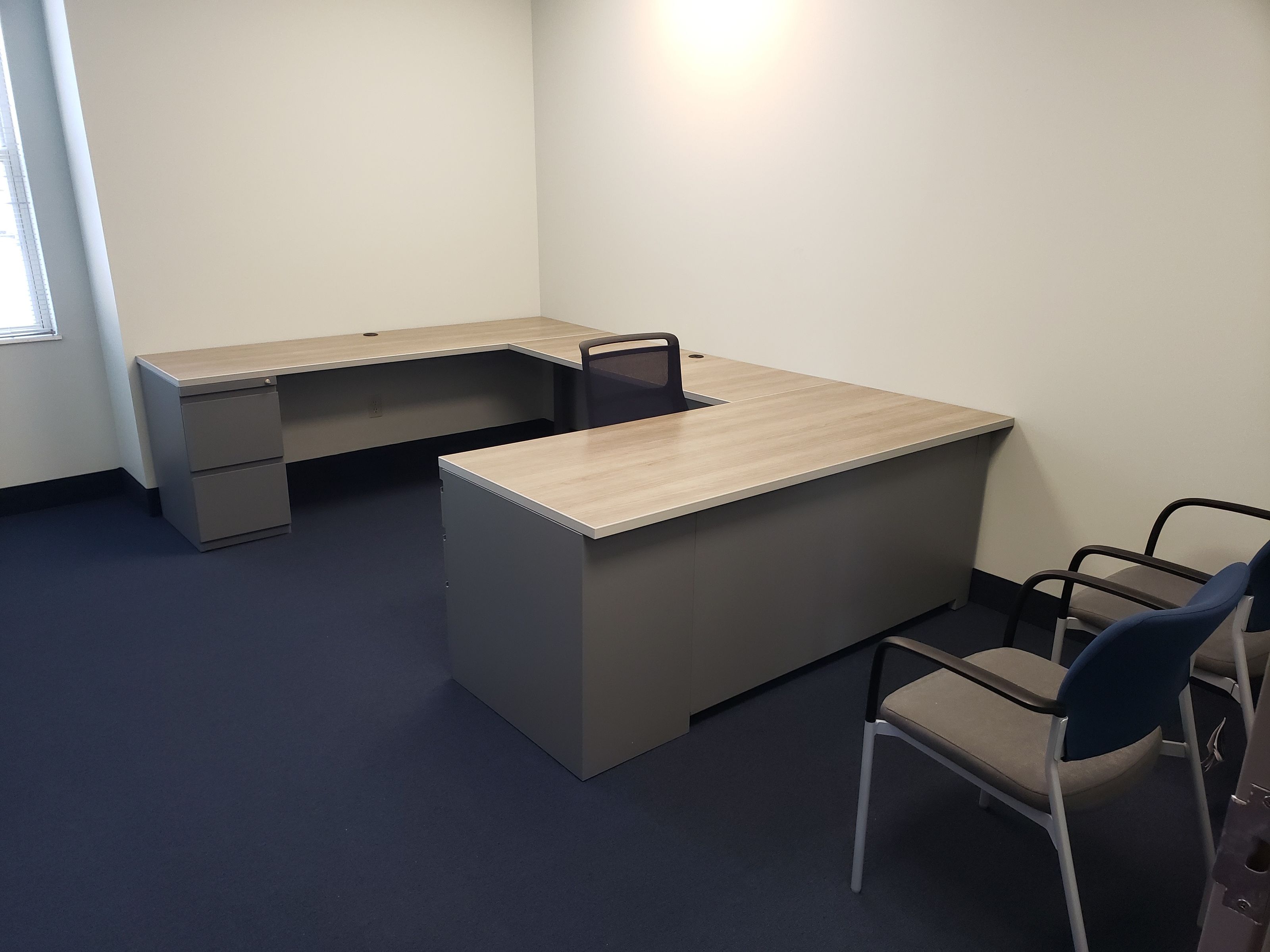 High Quality Custom Desks - gen2
