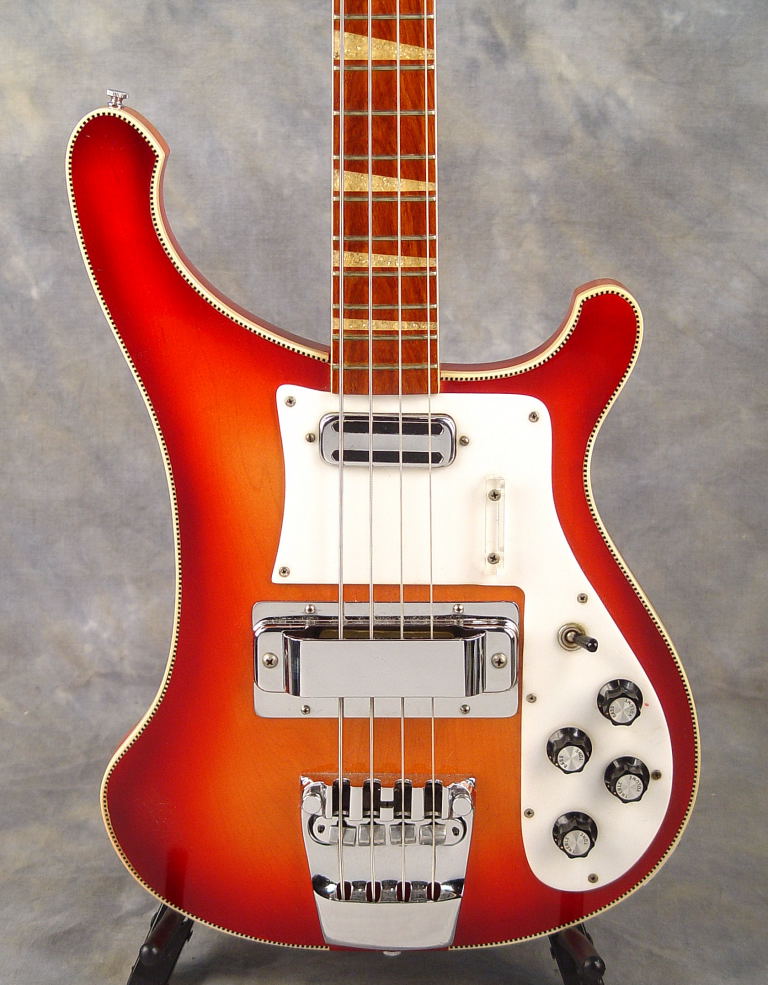 Rickenbacker Bass