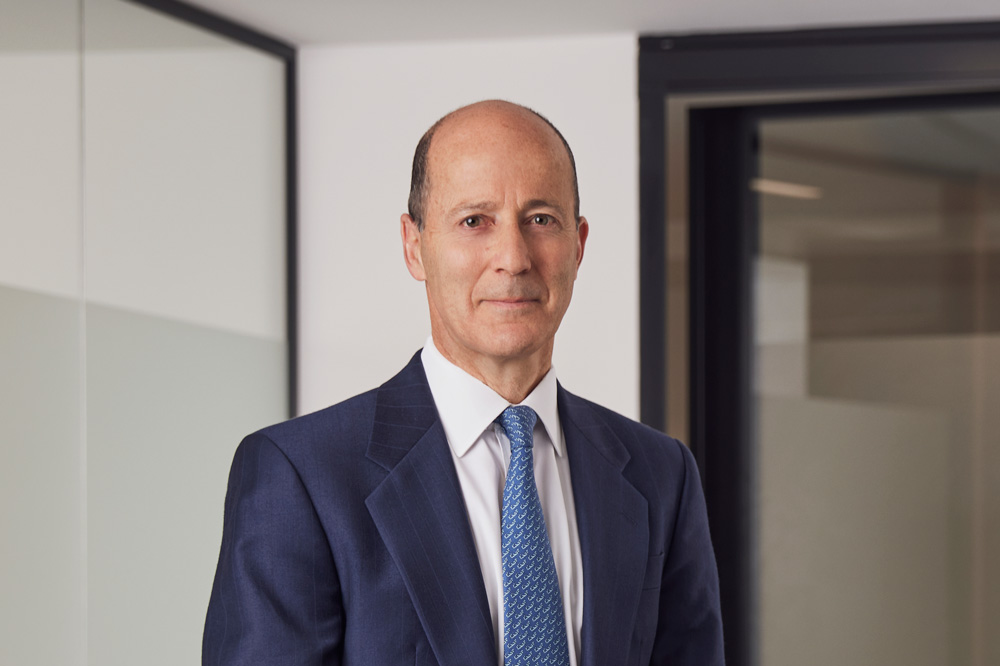 Sainty Hird Team: Ian Lazarus | Non-Executive Director | Executive ...