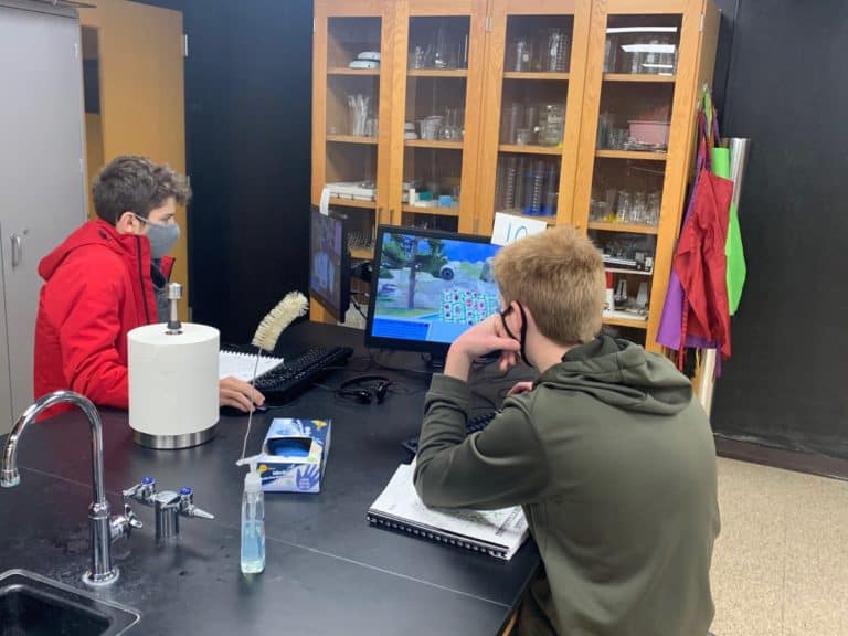 Back to the New Normal: Face-to-Face Teaching with Labster