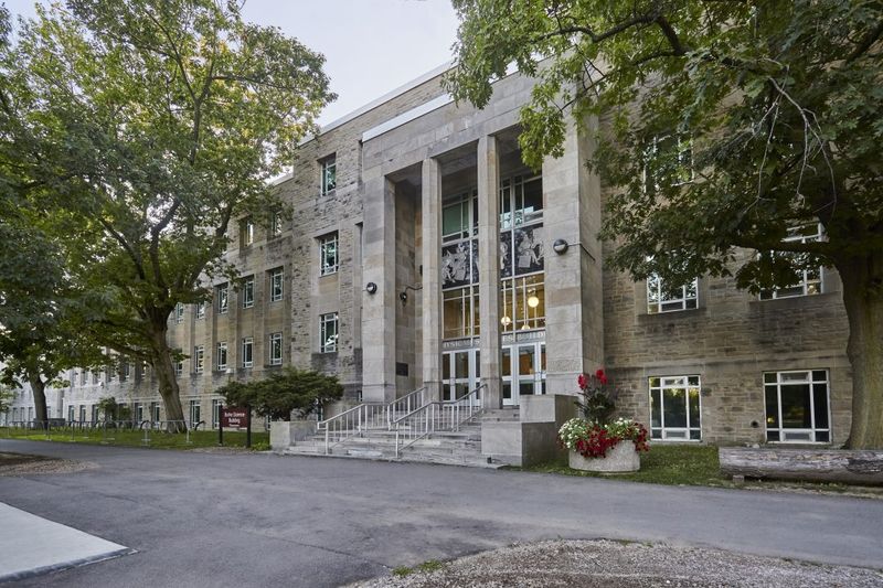 Biochemistry Students at McMaster University Prepare for the Real Lab ...