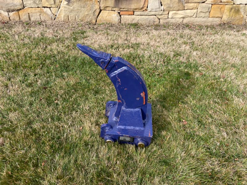 Excavator Ripper 40mm pins - Available from Tasquip