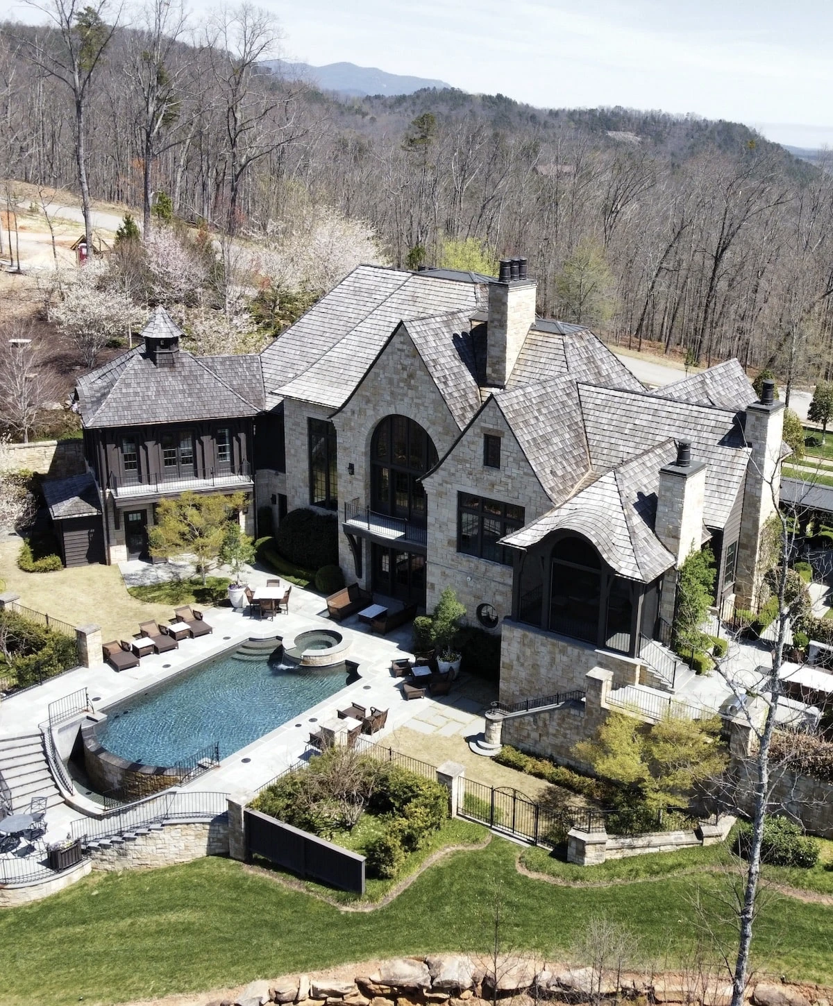 Sentinel Roofing | Services