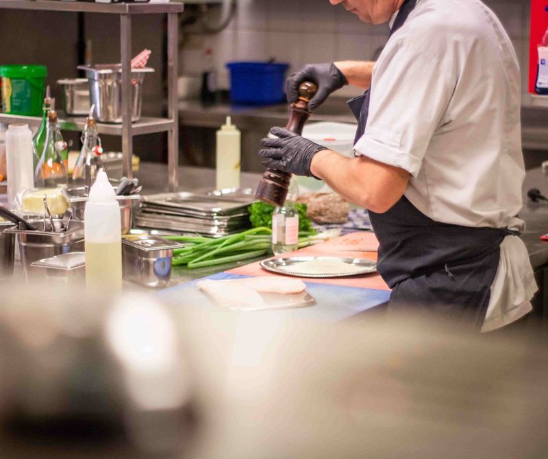 Central Kitchen: Benefits of Owning One For Your Restaurant | Food ...