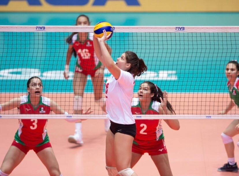 The Basics of Setting in Volleyball - Javelin Sports