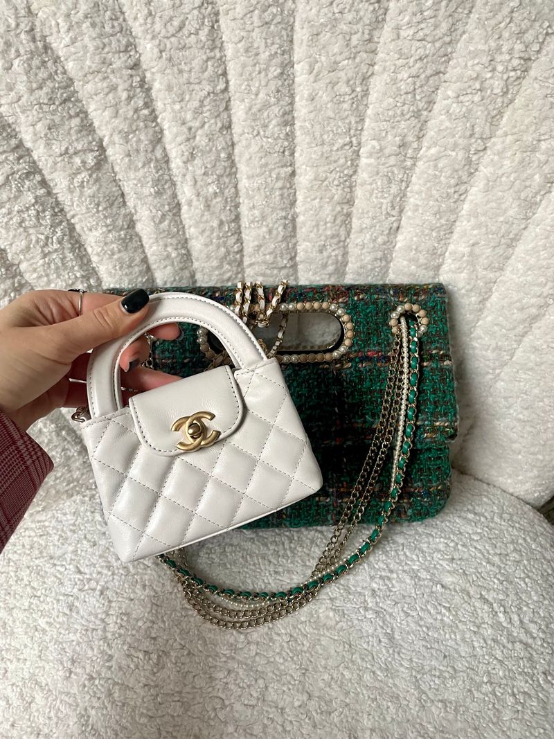 Limelight Nova | Chanel Pre-Owned | Chanel Small Kelly Bag in White