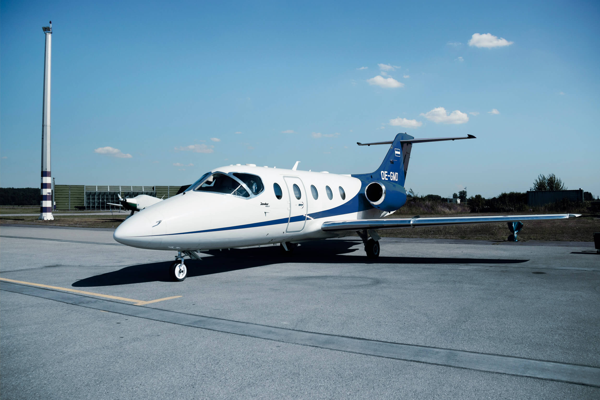 Hawker 400XP - inX.aero