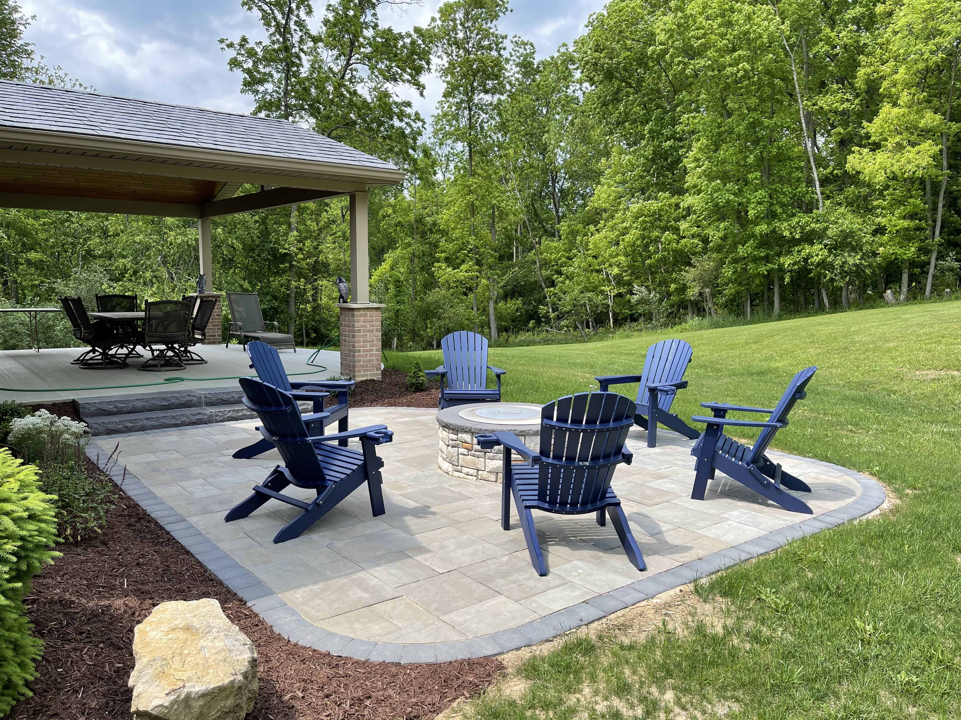 Best Pittsburgh Landscaping - Walls, Patios, & Plants