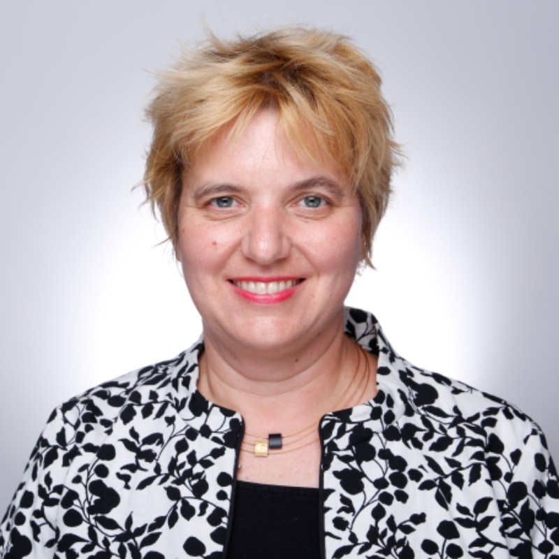 Dr Esther Wandel Dr Esther Wandel