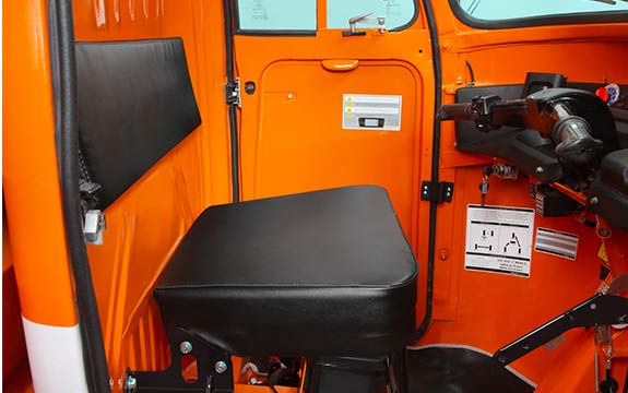 Altigreen: Low Deck 3 Wheeler Electric Cargo Vehicle at Best Price