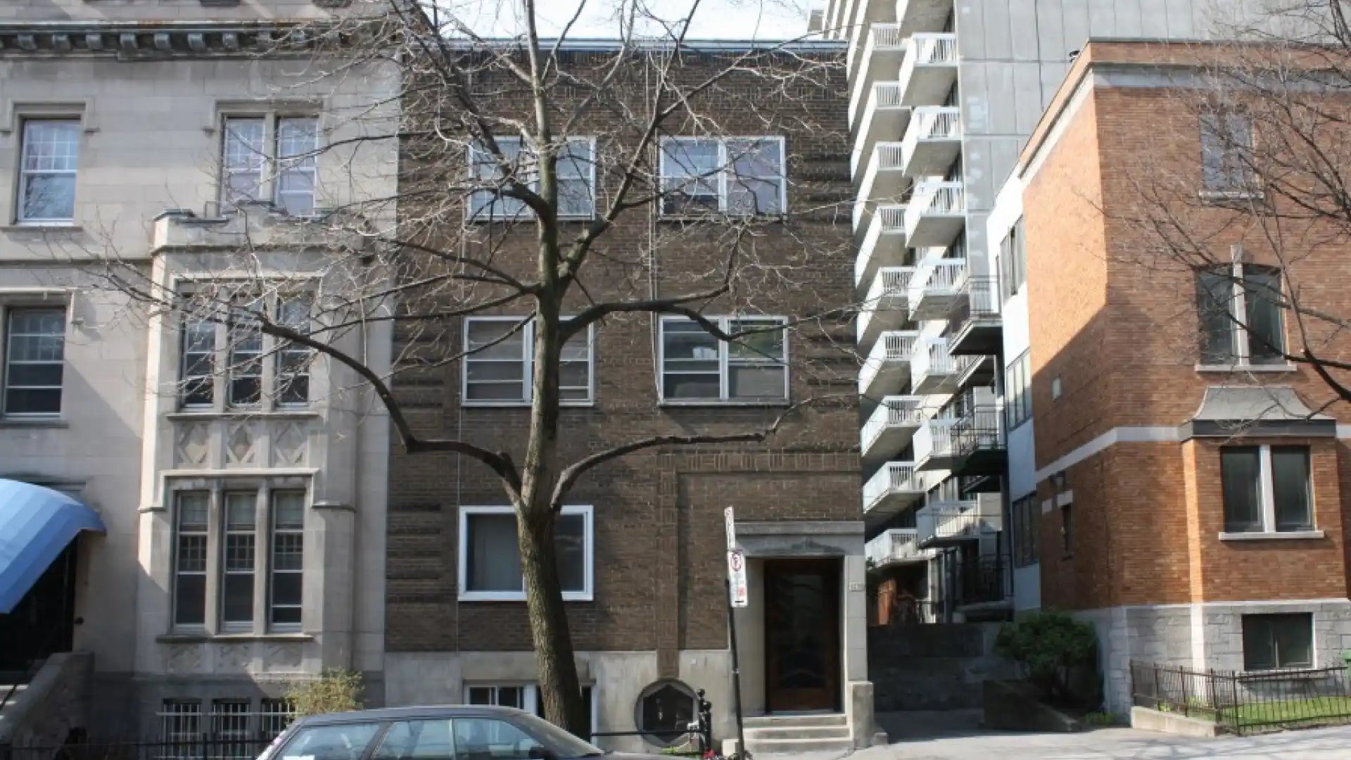 2070 Chomedey - Montreal | Gestion Lameer