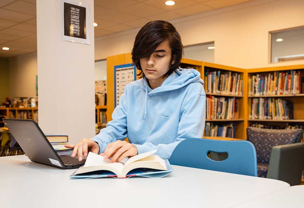 Brown School | Library & Technology