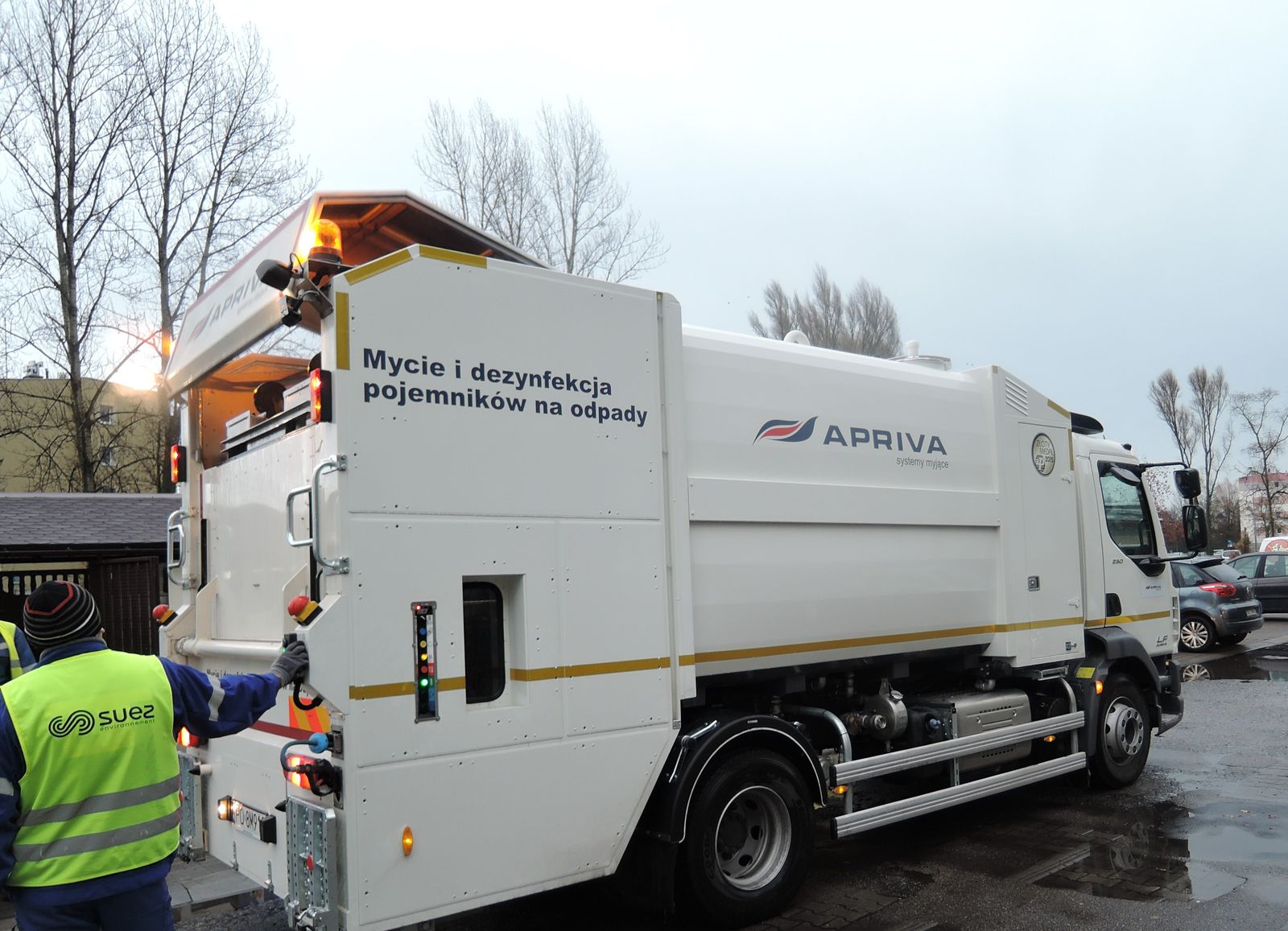 Myjko-śmieciarki czy mobilne myjki do mycia pojemników? Najważniejsze różnice | systemy myjące ...