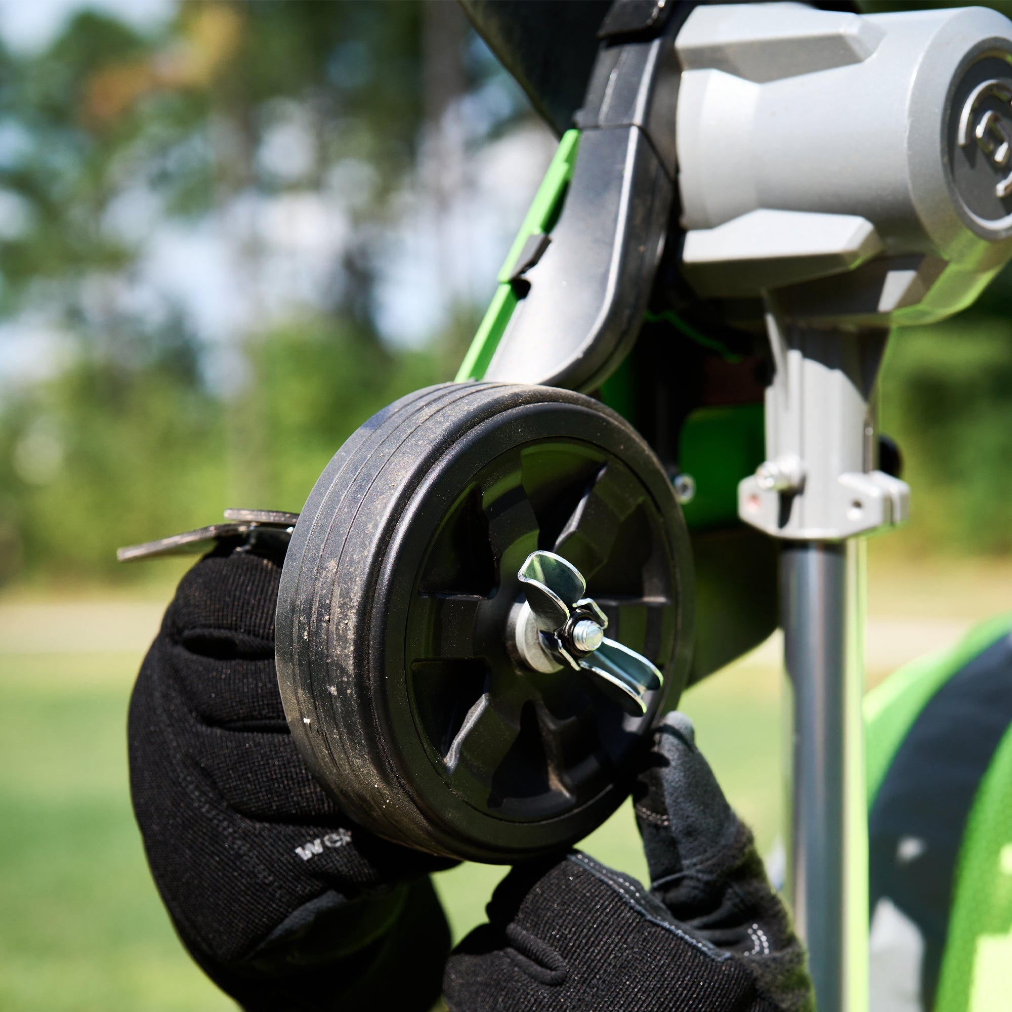 82ES15 82 Volt Gen II Edger | by Greenworks