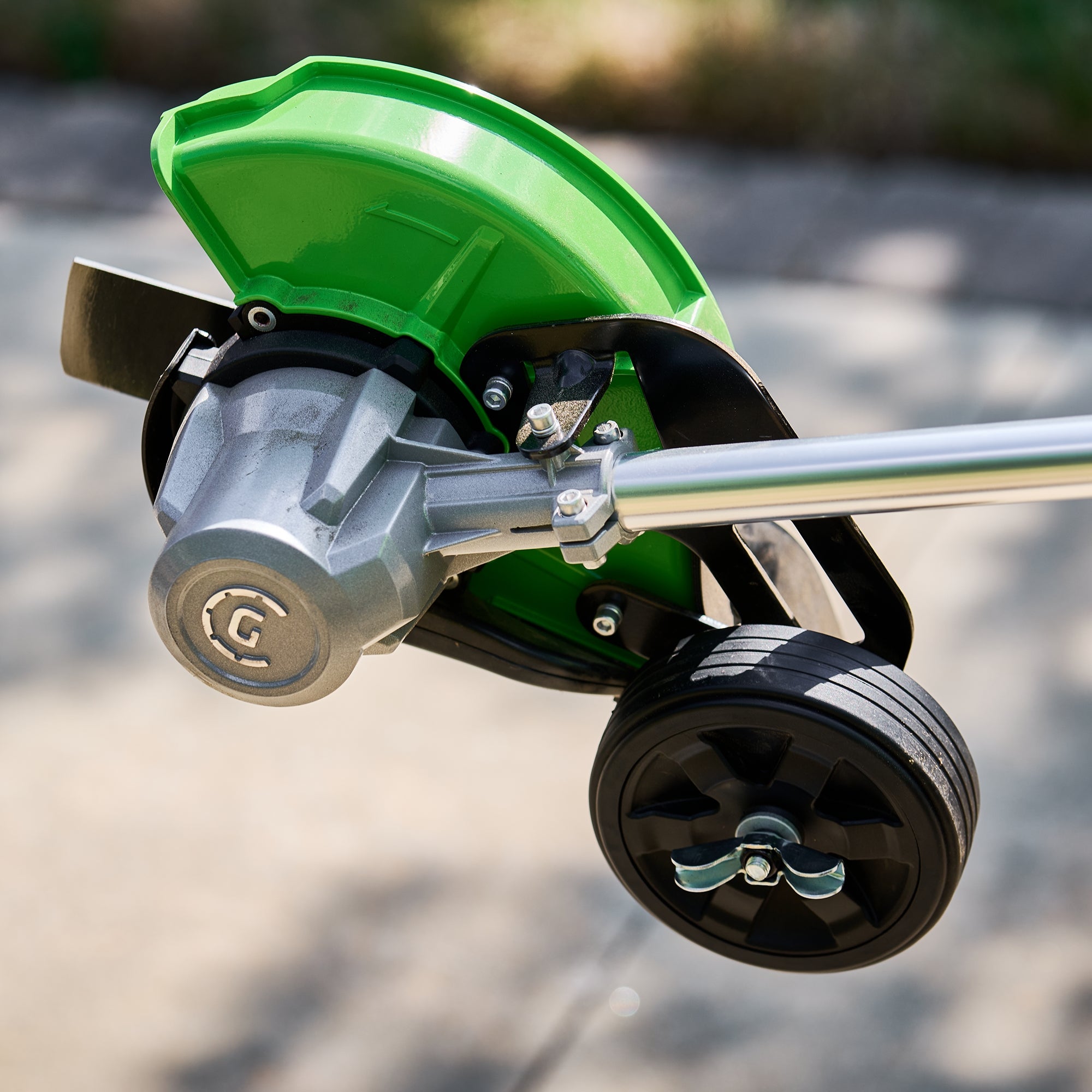 82ES15 82 Volt Gen II Edger | by Greenworks