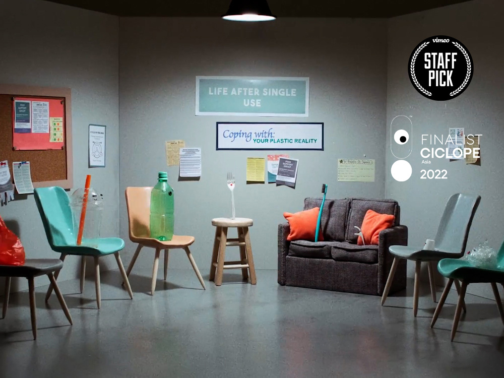 Plastic Must Die - Mackenzie Sheppard