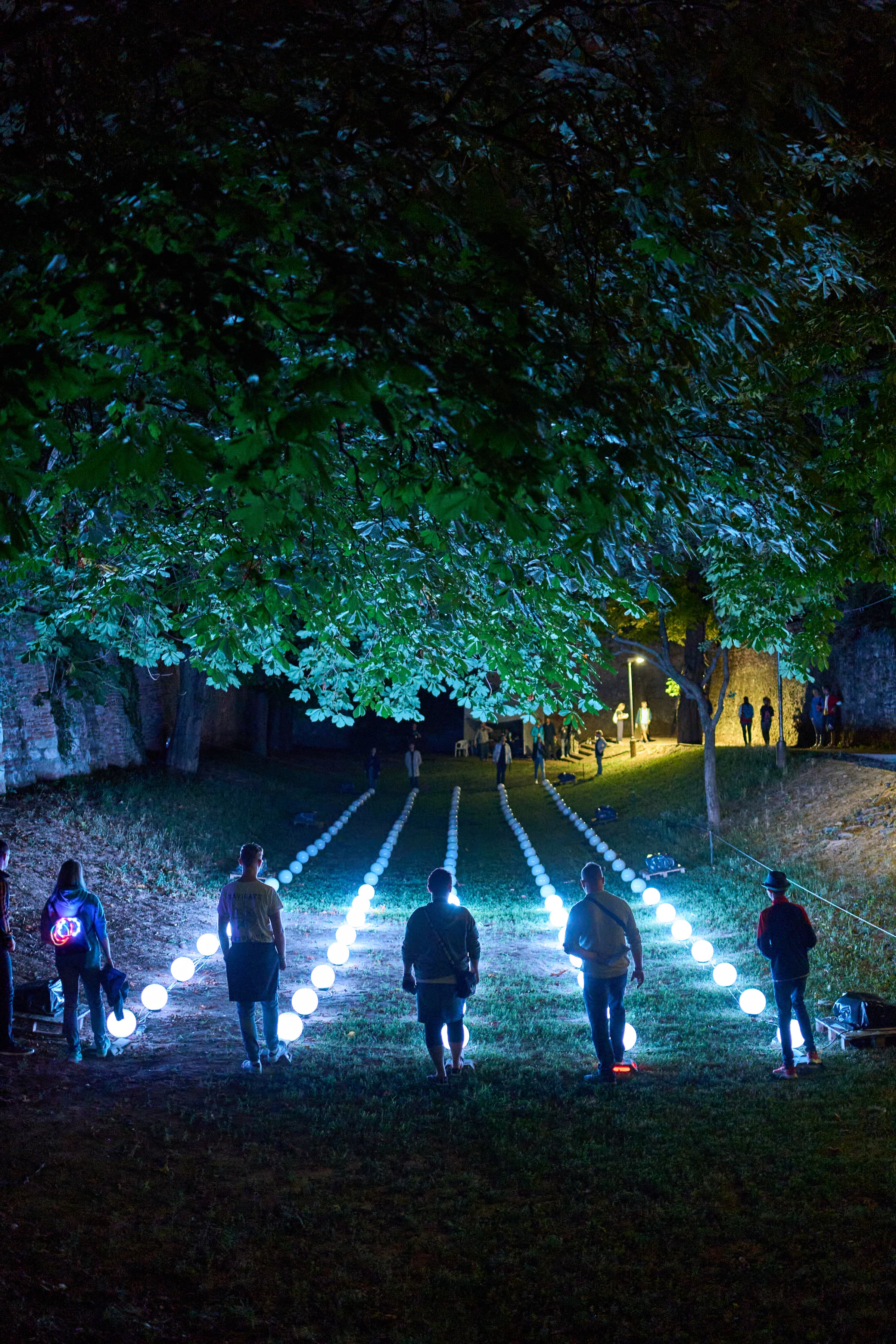 Illuminating Artistry: Light Sculptures and Lighting Sculpture Services ...